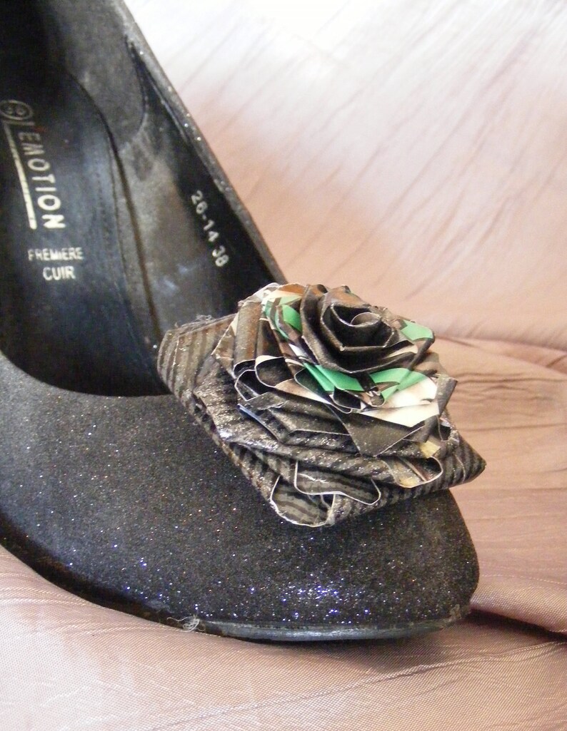 Paper Rose Shoe Clips - Made to Order - Etsy