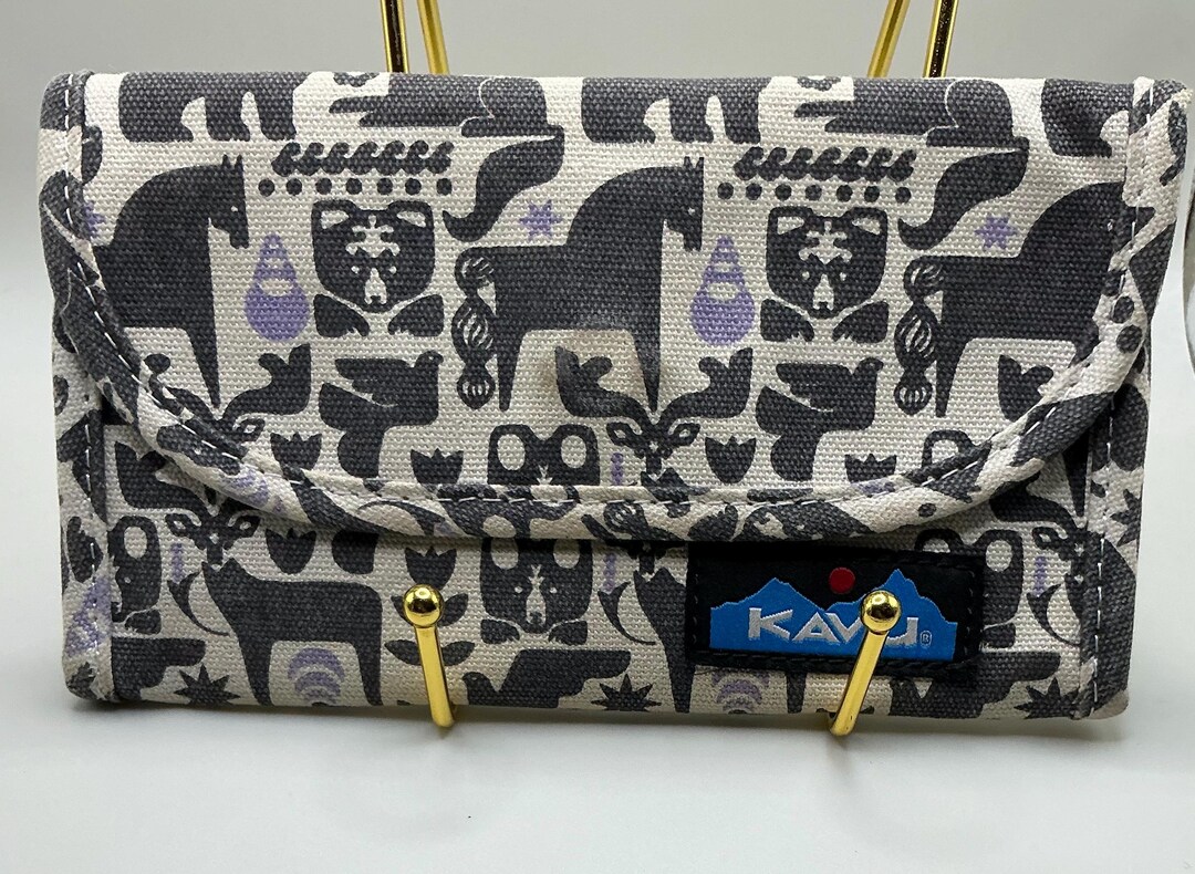 A Very Rare Vintage Bear Animal Print Canvas KAVU Large Snap Wallet - Etsy