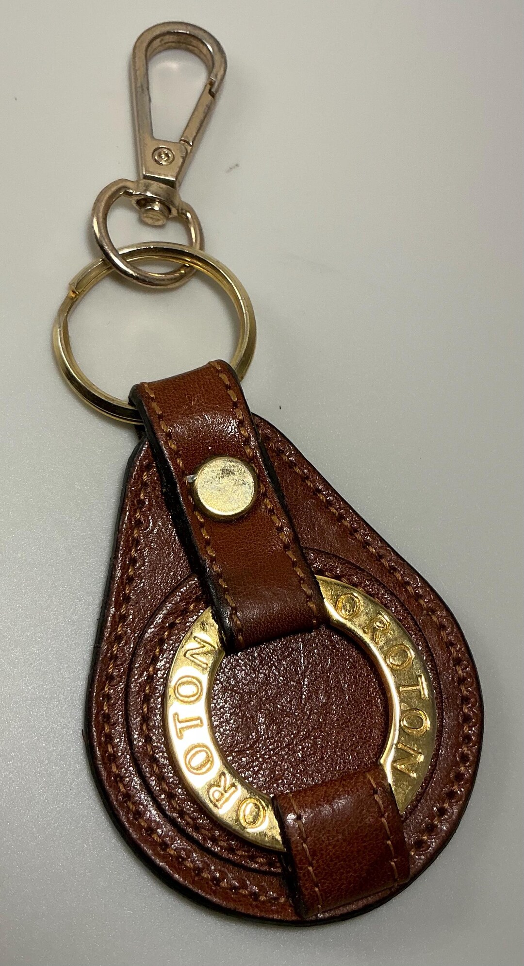 A Vintage Rare HTF Oroton Brown Leather Keychain Clip Keyring Key Fob ...