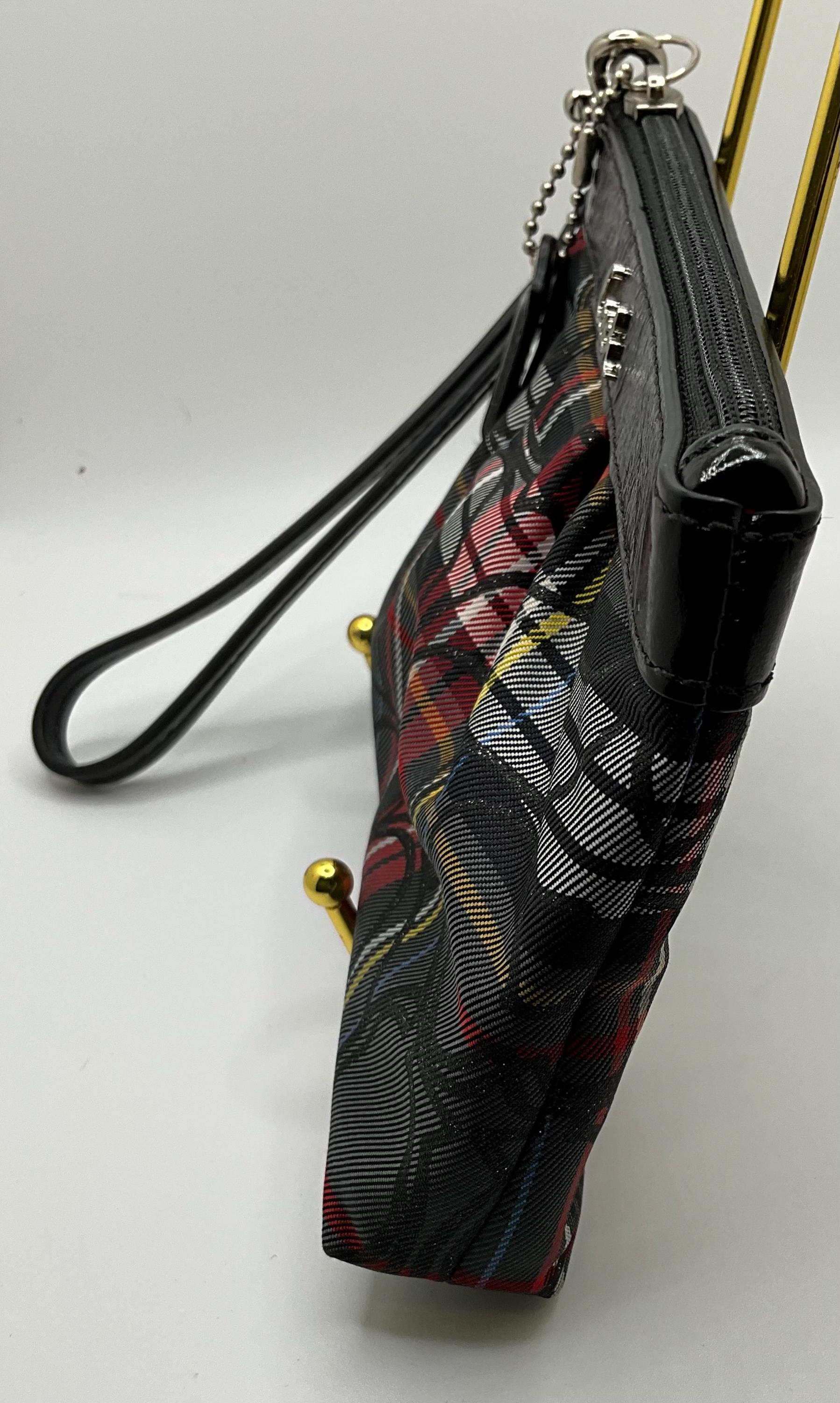 A Rare Vintage Y2K HTF Coach Signature Poppy Tartan Plaid Wristlet Bag ...
