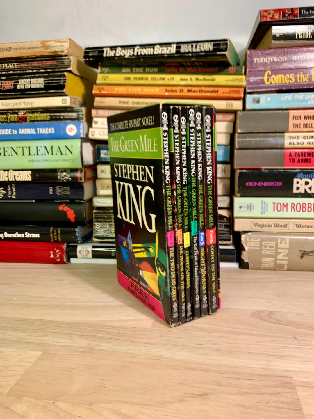 The Green Mile Box Set by Stephen King. Serialized 1-6 Paperback Box ...