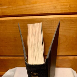 Alien Contact: Top-secret UFO Files Revealed by Timothy Good. Hardcover ...