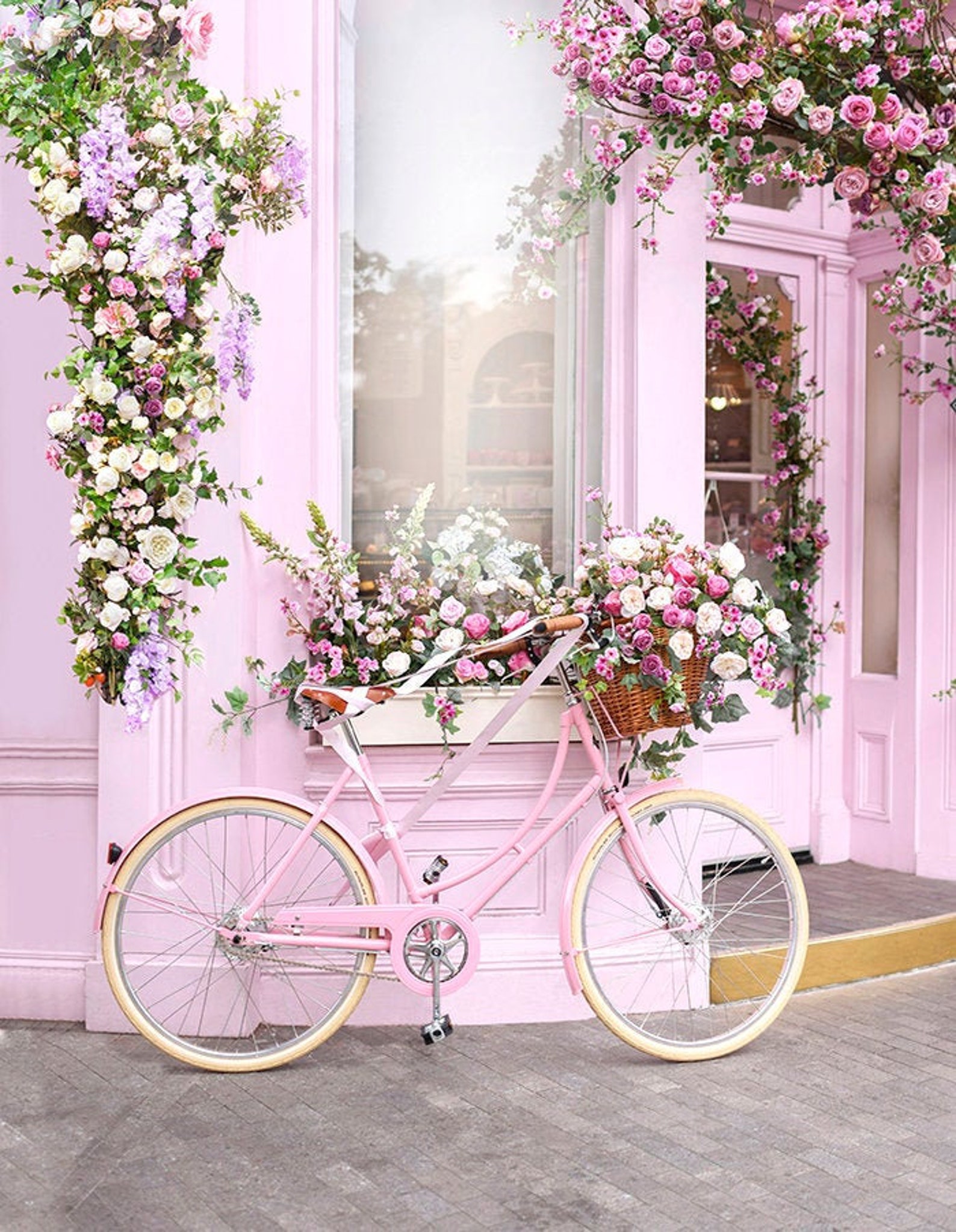London Photograph - London in Bloom, Pink Bicycle at Peggy Porschen ...