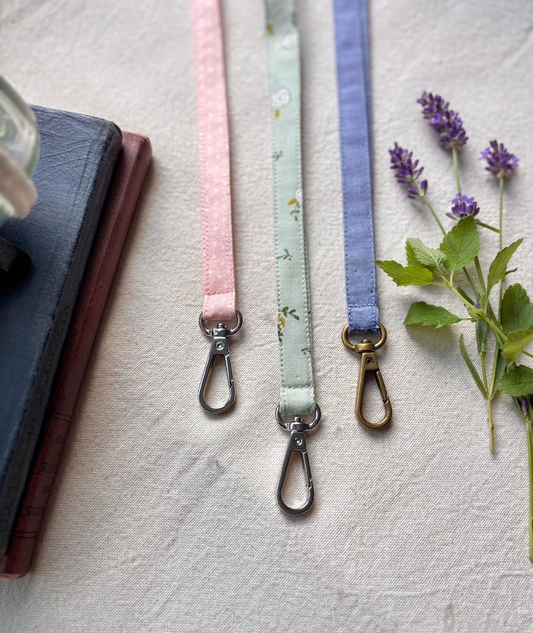 Fabric Lanyard for Teacher, Nurse, Student ID Holder - Etsy