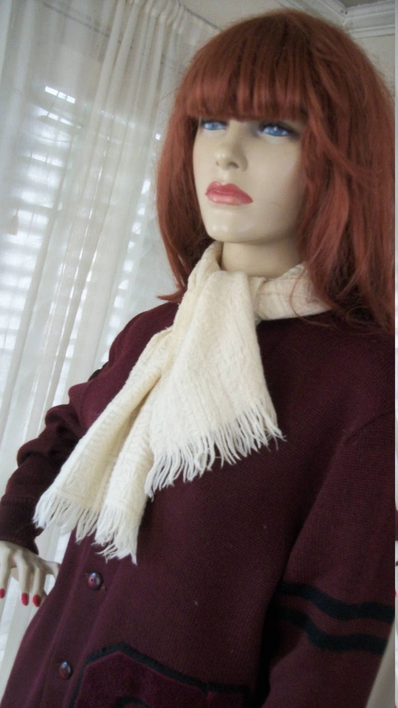 Vintage 1940s Wool Neck Scarf Unisex Red or Cream Styled by Rob Gold ...