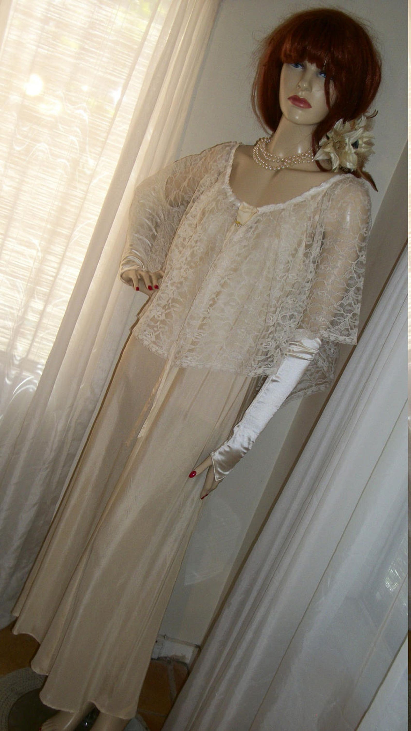 Edwardian Style off White Silk White Lace Gown Almost One Size Original ...