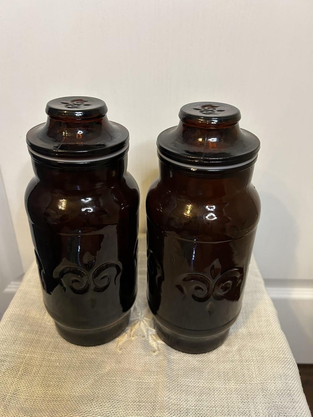 Set 2 Vintage 70s Borden Cremora Amber Glass Apothecary Jars W Lid ...