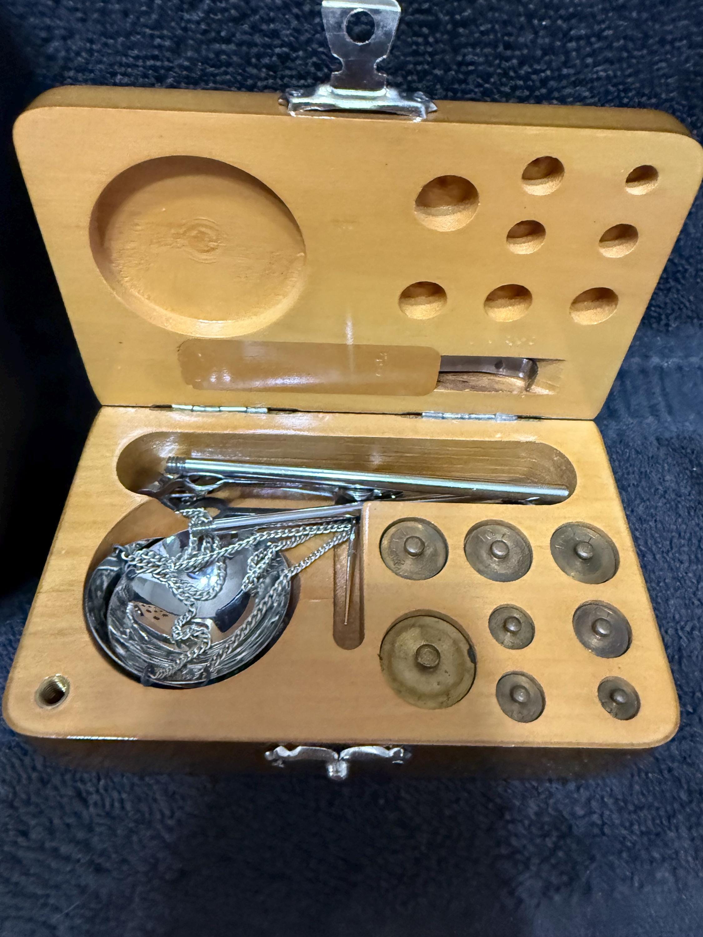 Vintage Diamond Scale With Stand in Wooden Case - Etsy