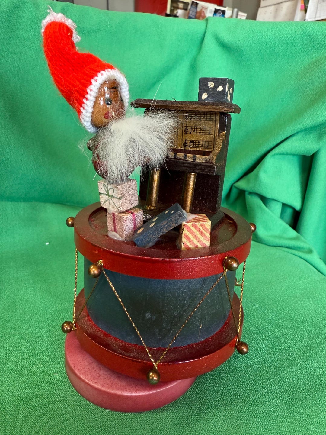 Vintage Revolving Drum Elf - Etsy
