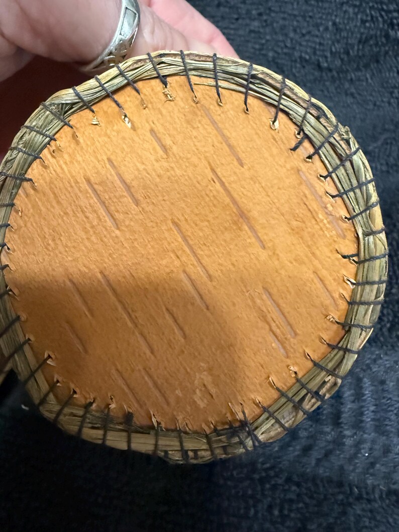 Vintage Chippewa Birch Bark Quills Sweetgrass Trinket Box With A Tulip ...