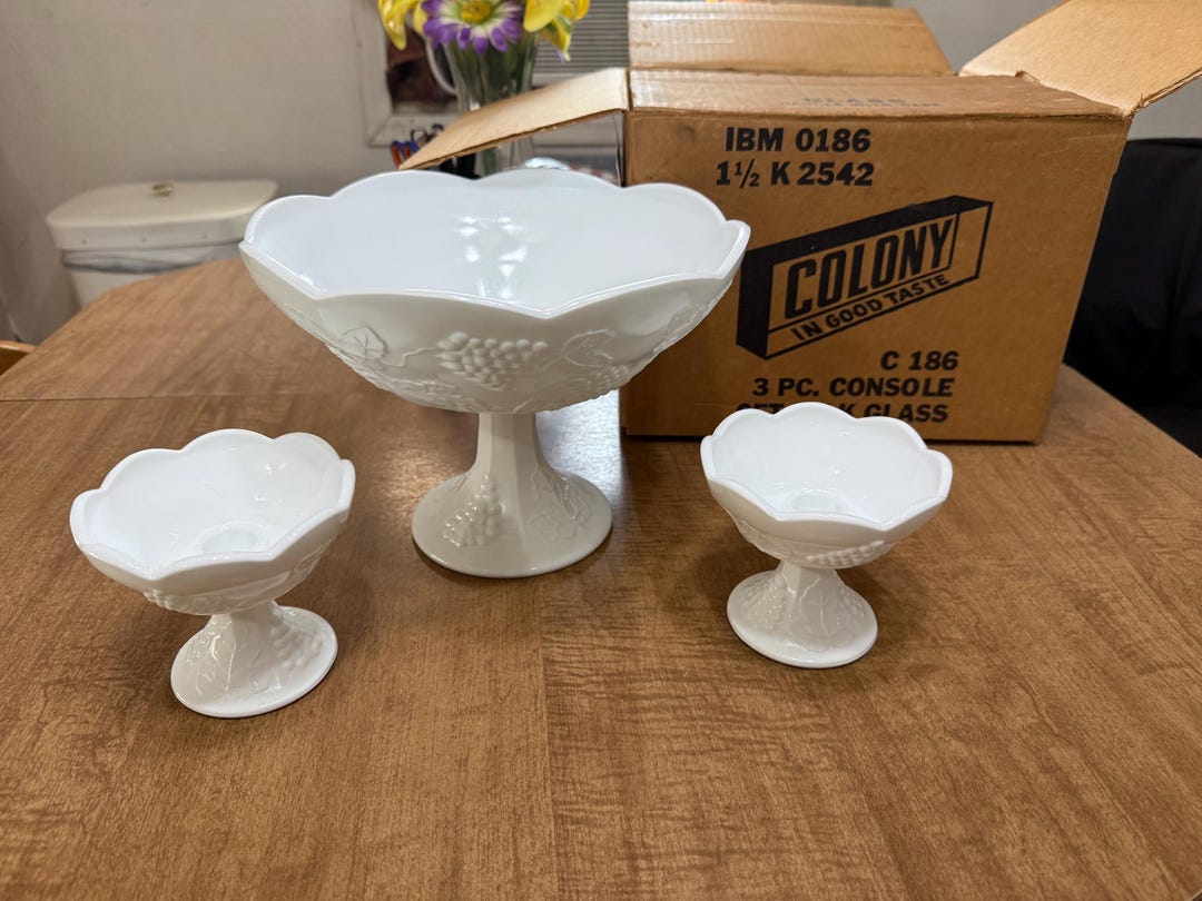 Vintage Indian Glass Harvest Grape Pattern Milk Glass 3pc Set Bowl ...