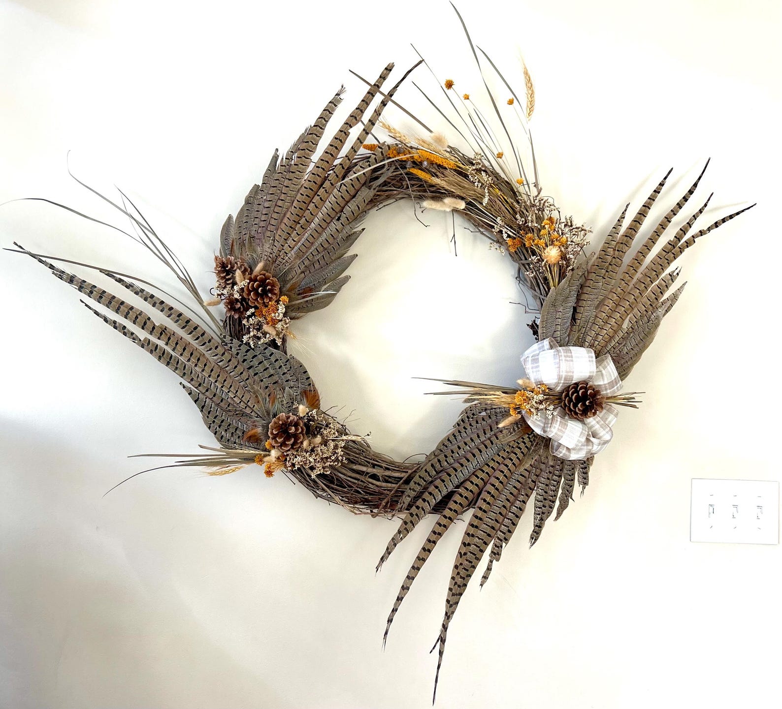 Custom Wildlife Wreath / Wall Hanging / Feather Art / Pheasant - Etsy