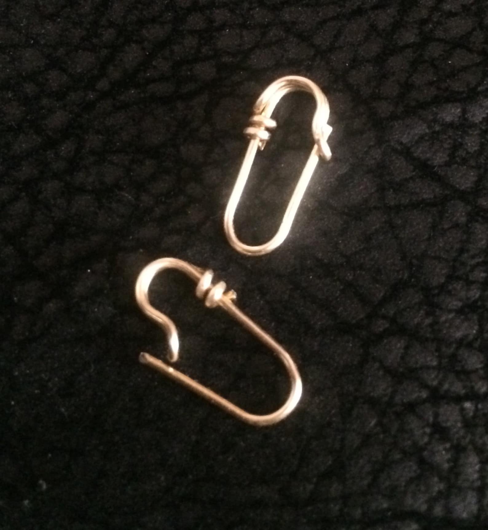 Little Silver Plate or Gold Plate Safety Pins Fancy Tiny Pin - Etsy