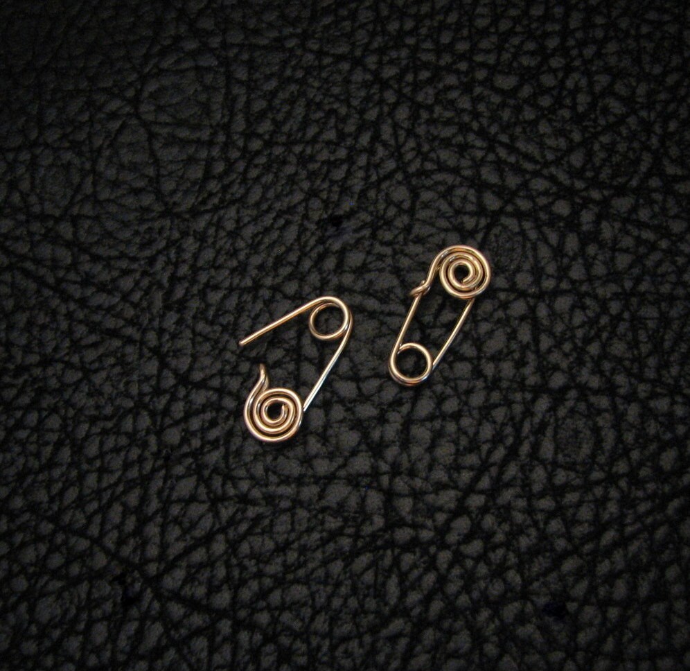 Little Safety Pins, Fancy Tiny Pin, Safety Pin With Swirl, Safety Pin ...