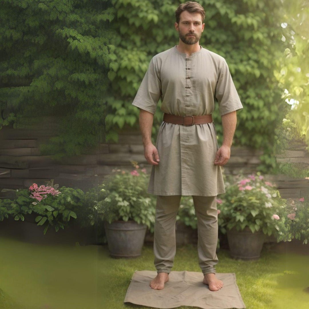 Medieval Men's Peasant Tunic | Short Sleeve Renaissance Outfit | Simple ...