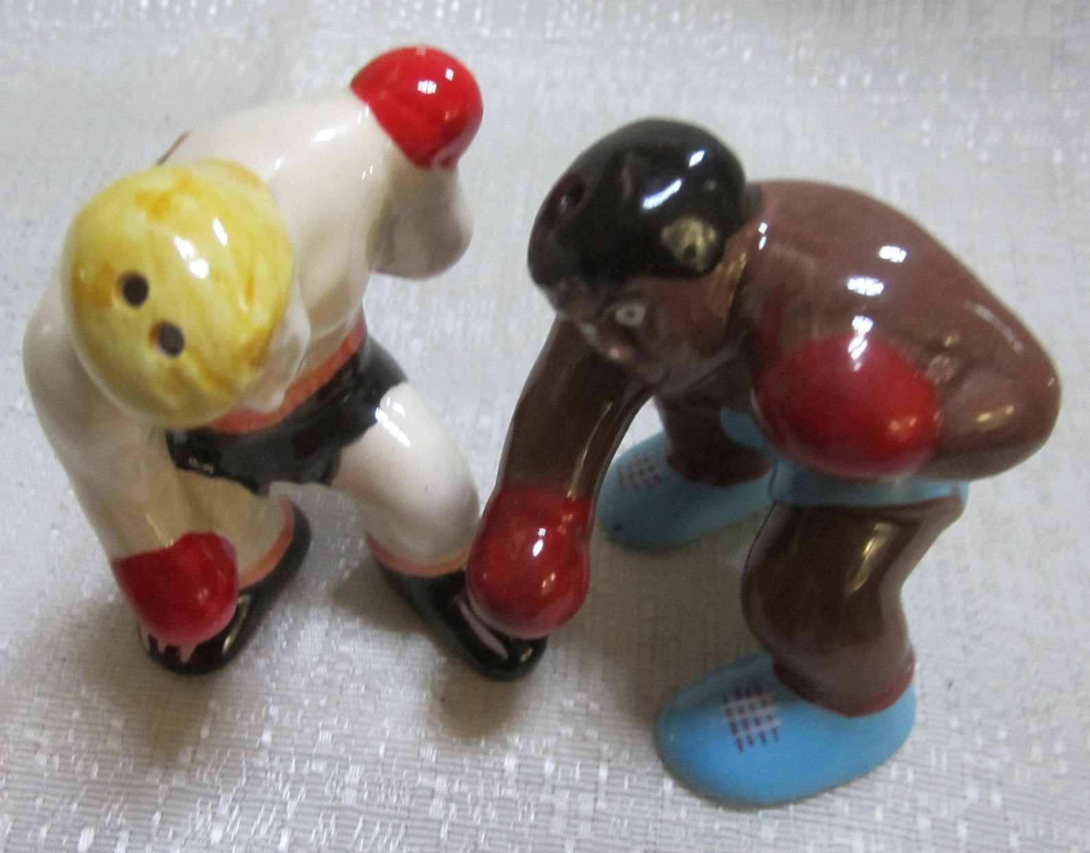 A Vintage Pair of Ceramic Boxers Boxing Salt and Pepper - Etsy