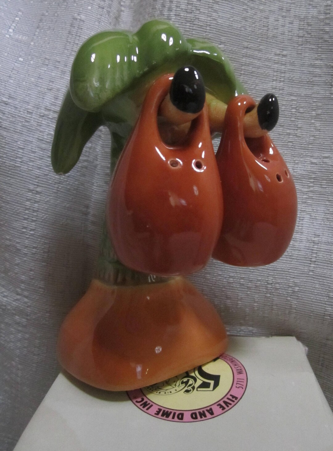 A Vintage Ceramic 3 Piece Set of a Palm Tree With 2 Coconuts Salt and ...
