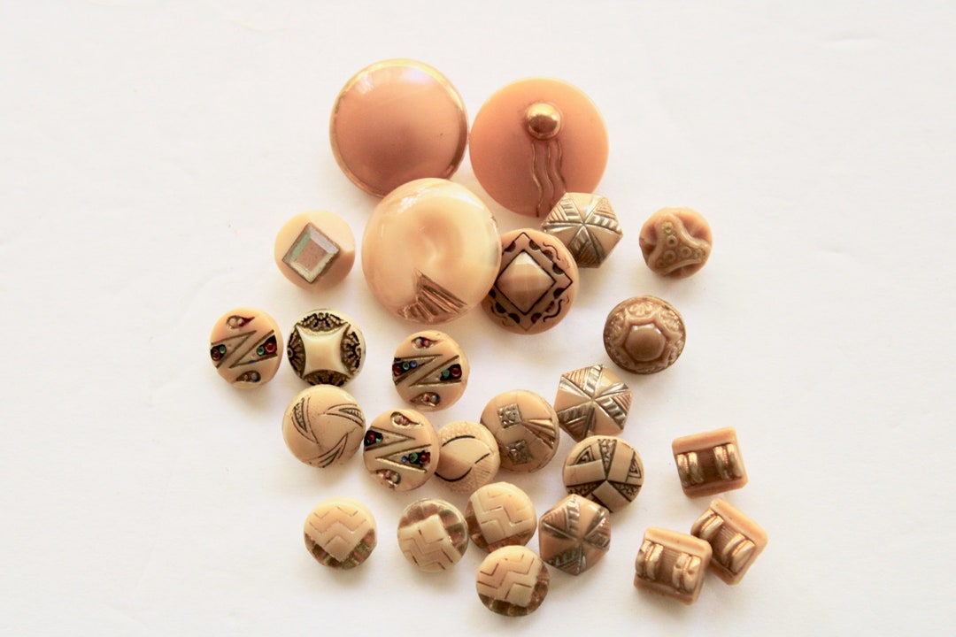 Vintage Nude Tan Buttons Lot 25 Mixed Glass Buttons MB209 - Etsy