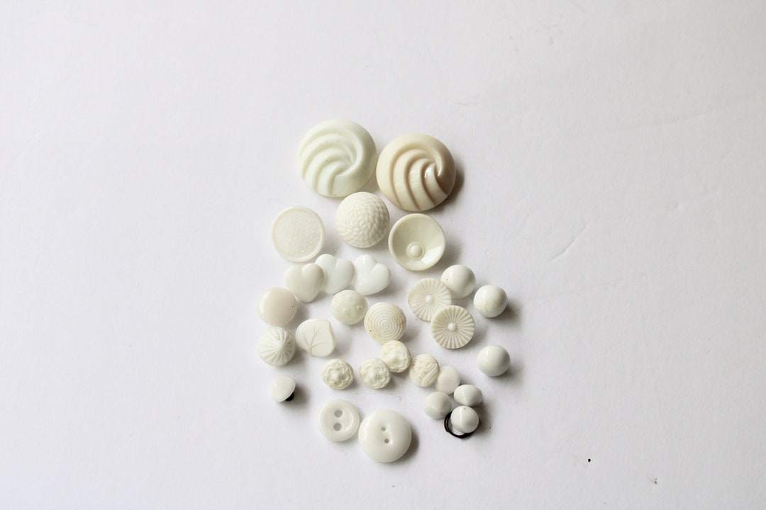 Vintage White Buttons Lot 26 Mixed Milk Glass Buttons MB201 - Etsy