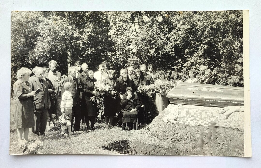 Funeral Ceremony Original Vintage Photography Grave Pit Burial in ...