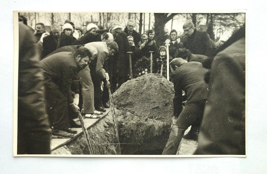 Funeral Ceremony in Cemetery Original Vintage Photography Digging ...