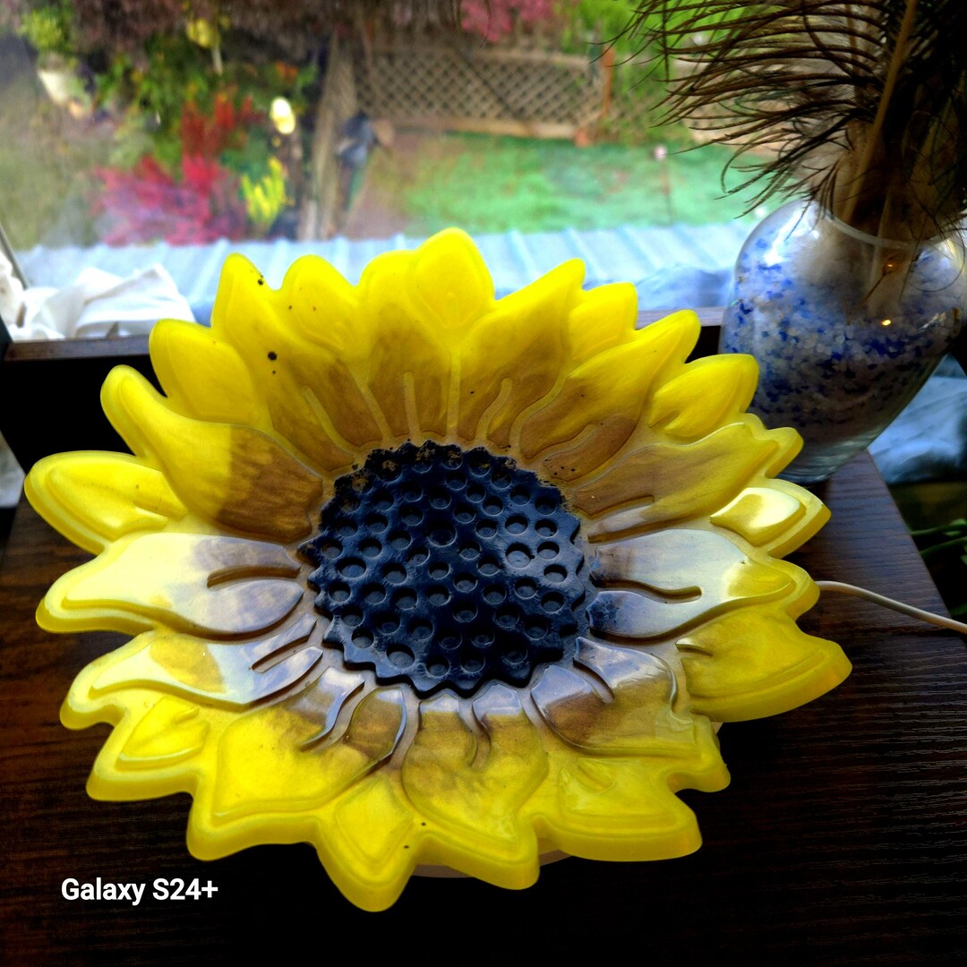 Handcrafted Resin Sunflower Dish: Decorative Trinket Bowl - Etsy