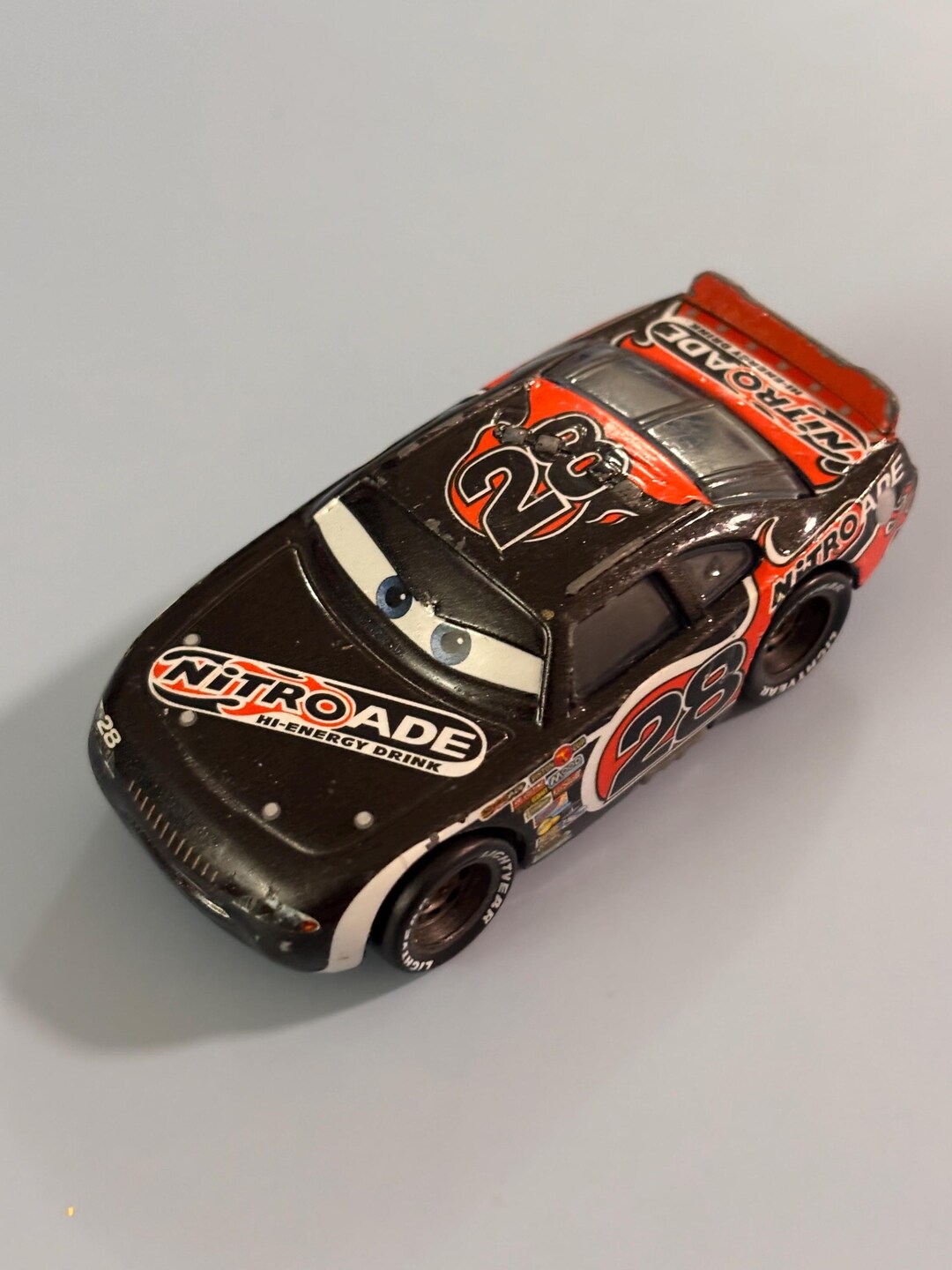 Disney Pixar Cars - Aiken Axler Nitroade #28 - MATTEL 1:55 Die Cast ...