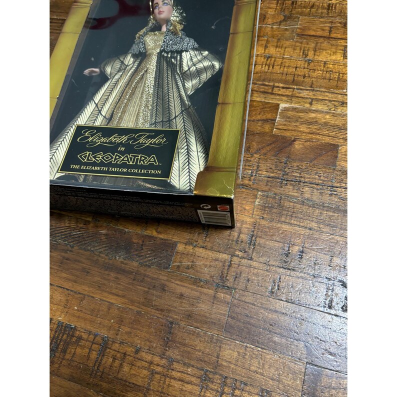 Elizabeth Taylor as Cleopatra Barbie Doll 1999 Mattel 23595 First in ...