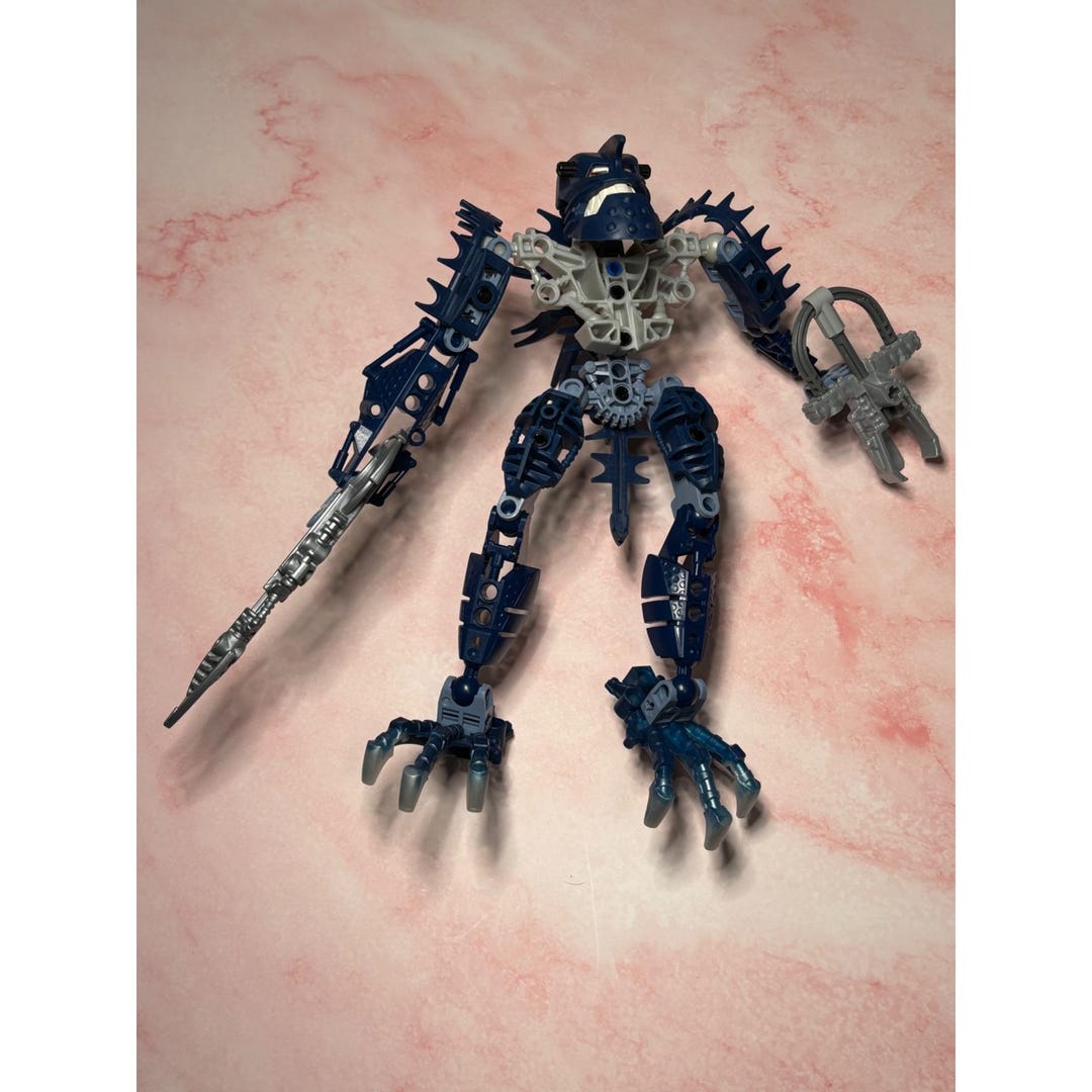 LEGO Bionicle 8902 Piraka Vezok Complete No Balls - Etsy