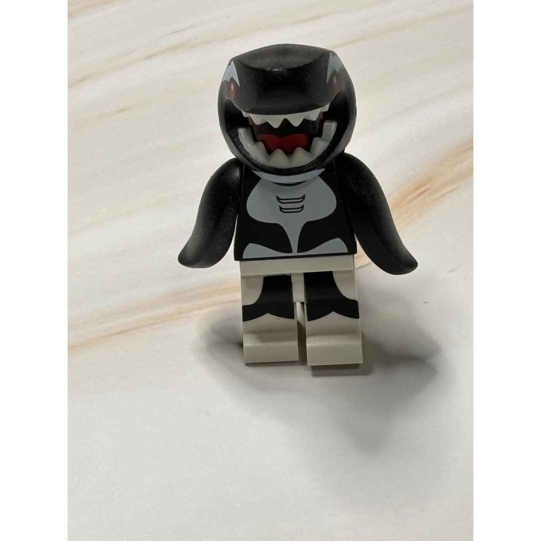 Lego Orca Minifigure Batman Series 1 CMF 71017 Coltlbm14 Shark Whale ...