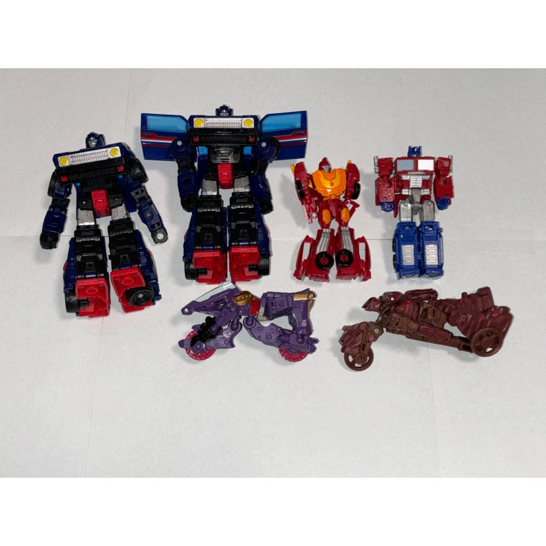 Lot of 6 Transformers Generations Legacy Core Class and Deluxe Figures ...