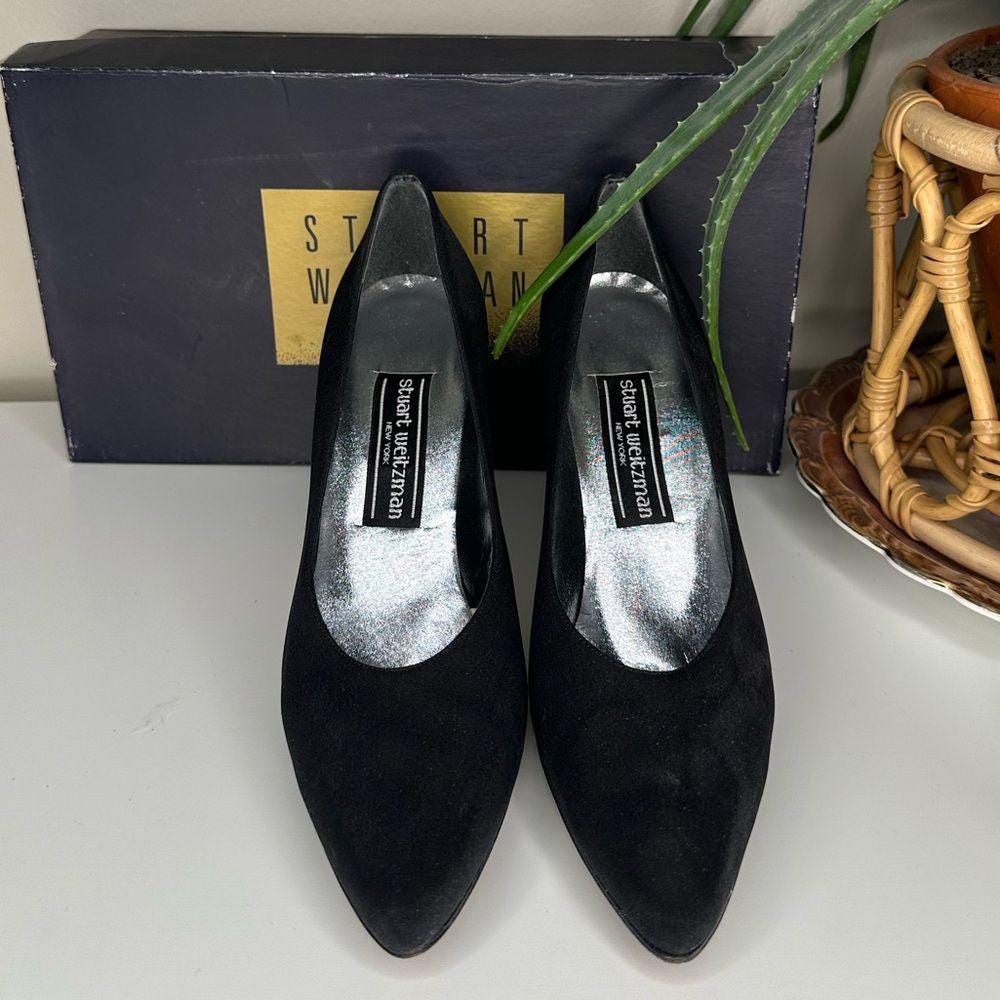 VTG Stuart Weitzman Lorraine Black Peau De Soie Pumps 7.5 AA Kitten ...