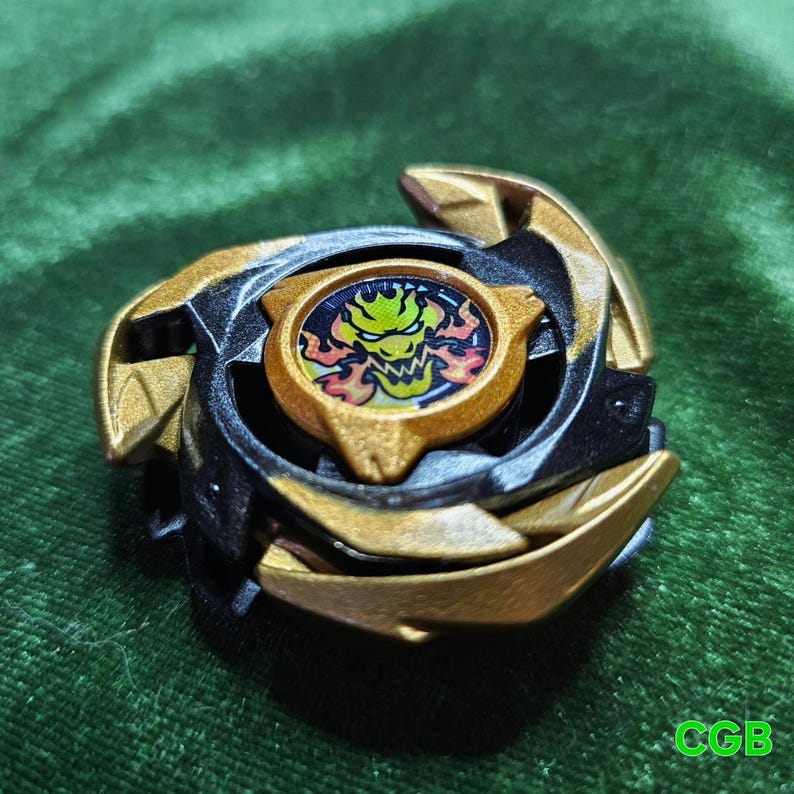 Beyblade X Takara Tomy Dran Brave Custom Metal Coat. Black and Gold ...