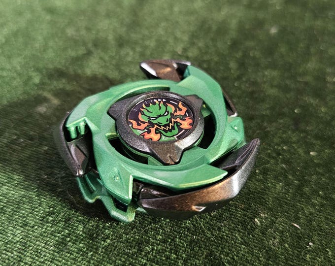 Beyblade X Takara Tomy Dran Brave Custom Metal Coat. Green and Black ...