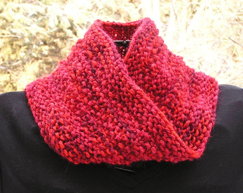 Jacky's Birthday Moebius Cowl Pattern - Etsy