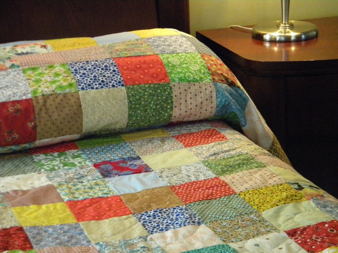 Handmade Patchwork Quilt: Queen Size Cotton Bedding, Retro Primary ...