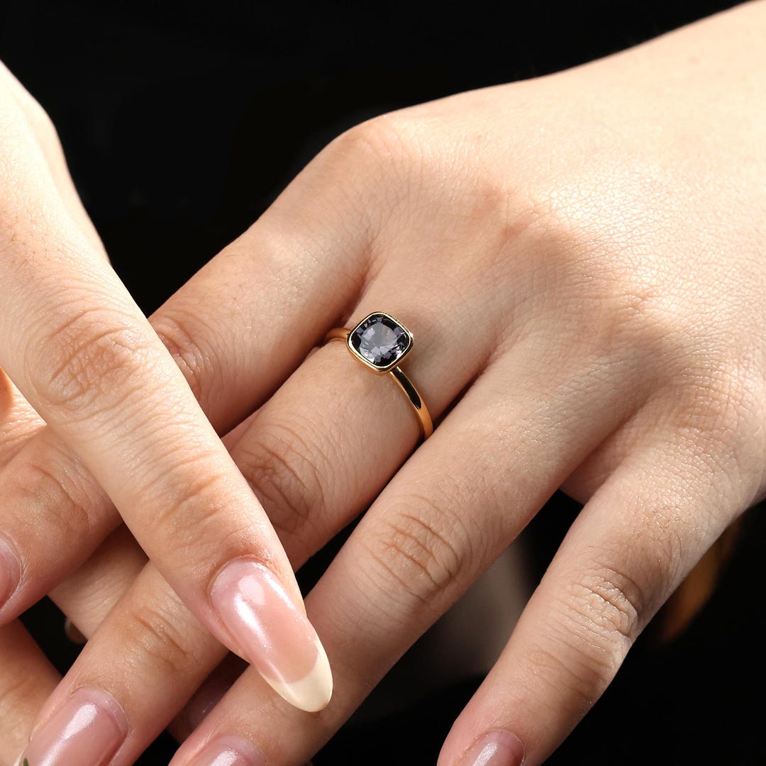 Gray Spinel Engagement Ring ,18k Solid Gold Ring ,grey Color Gemstone ...