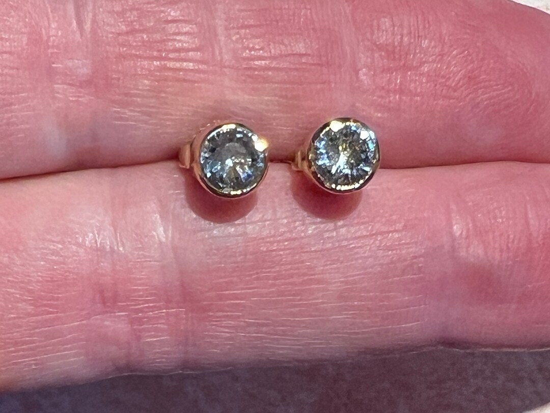 Elegant Aquamarines in 14K Yellow Gold - Lovely Blue, Round Faceted ...