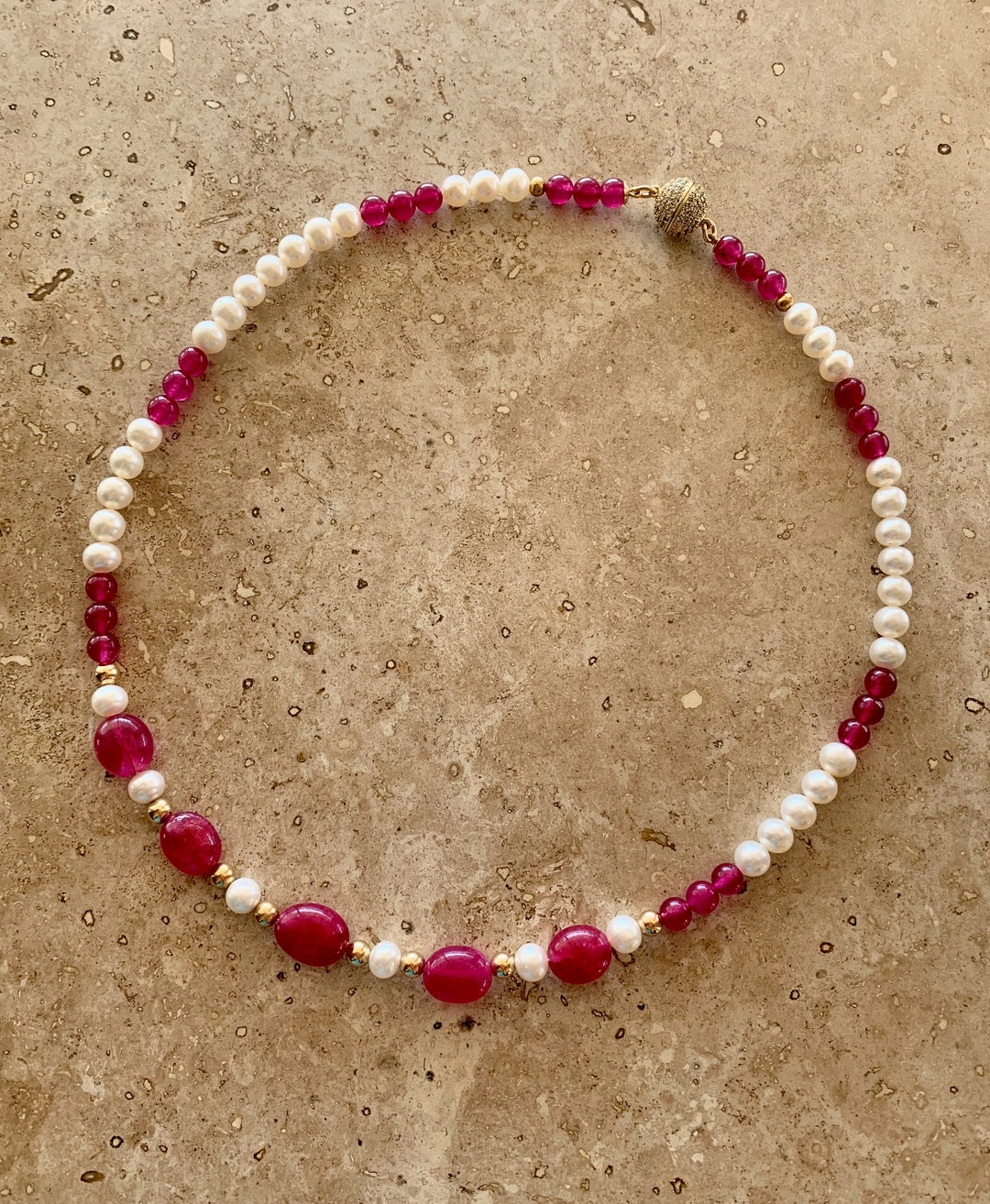 Freshwater Pearls & Ruby Jade Beads Necklace - Beautiful Crisp White ...