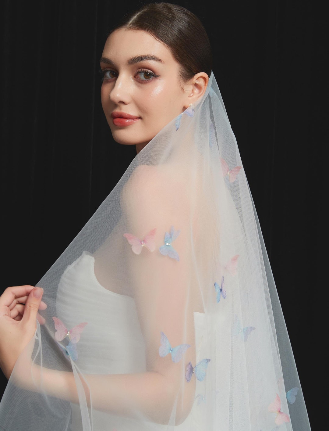 2 Tier Wedding Veil With 3D Colourful Butterfly | Soft Bridal Veil With ...