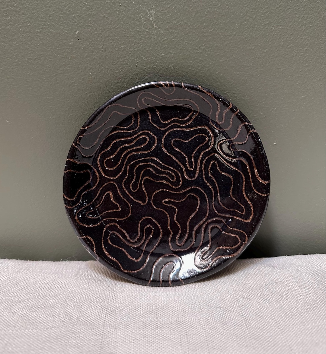 Modern Sgraffito Line Work Plate | Handcrafted Ceramic Art | Unique ...
