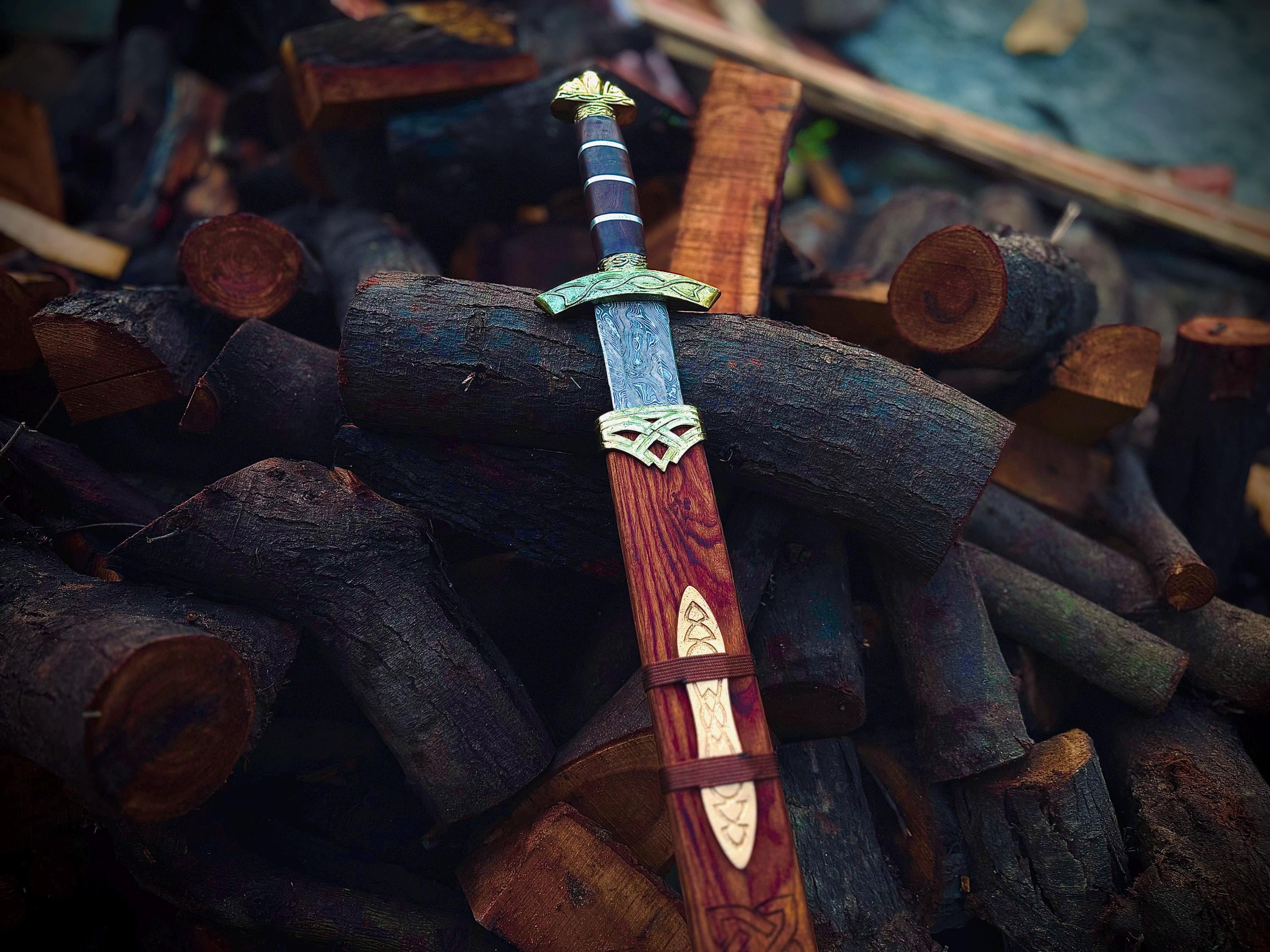 Handmade Viking Sword | Norse Warrior Sword | Damascus Steel Blade ...