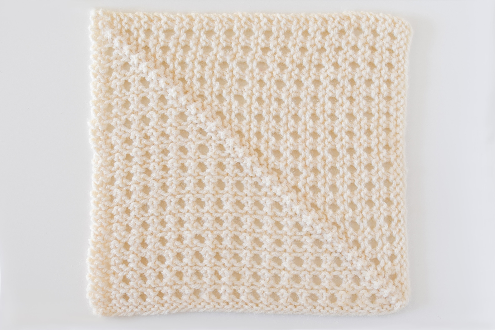 Afghan Square Pattern // Blanket Knitting Pattern // Traveling Knit ...