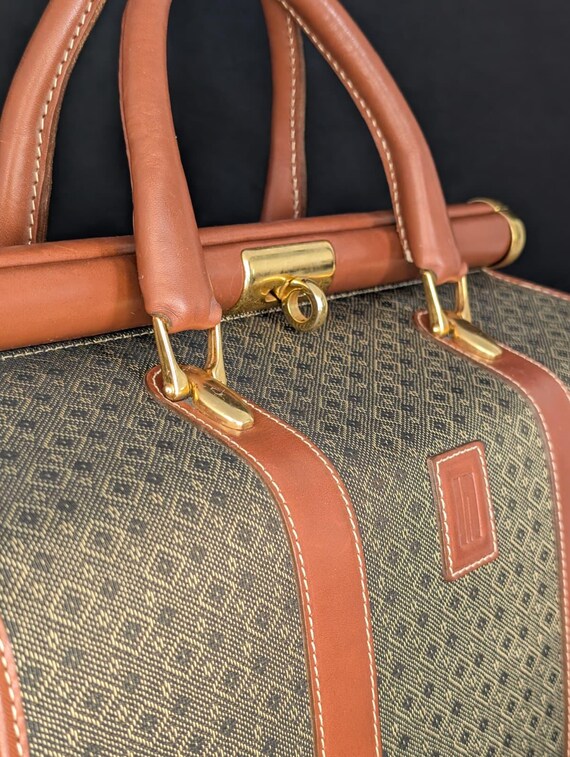 Vintage Hartmann Tweed & Belting Leather Train Case B… - Gem