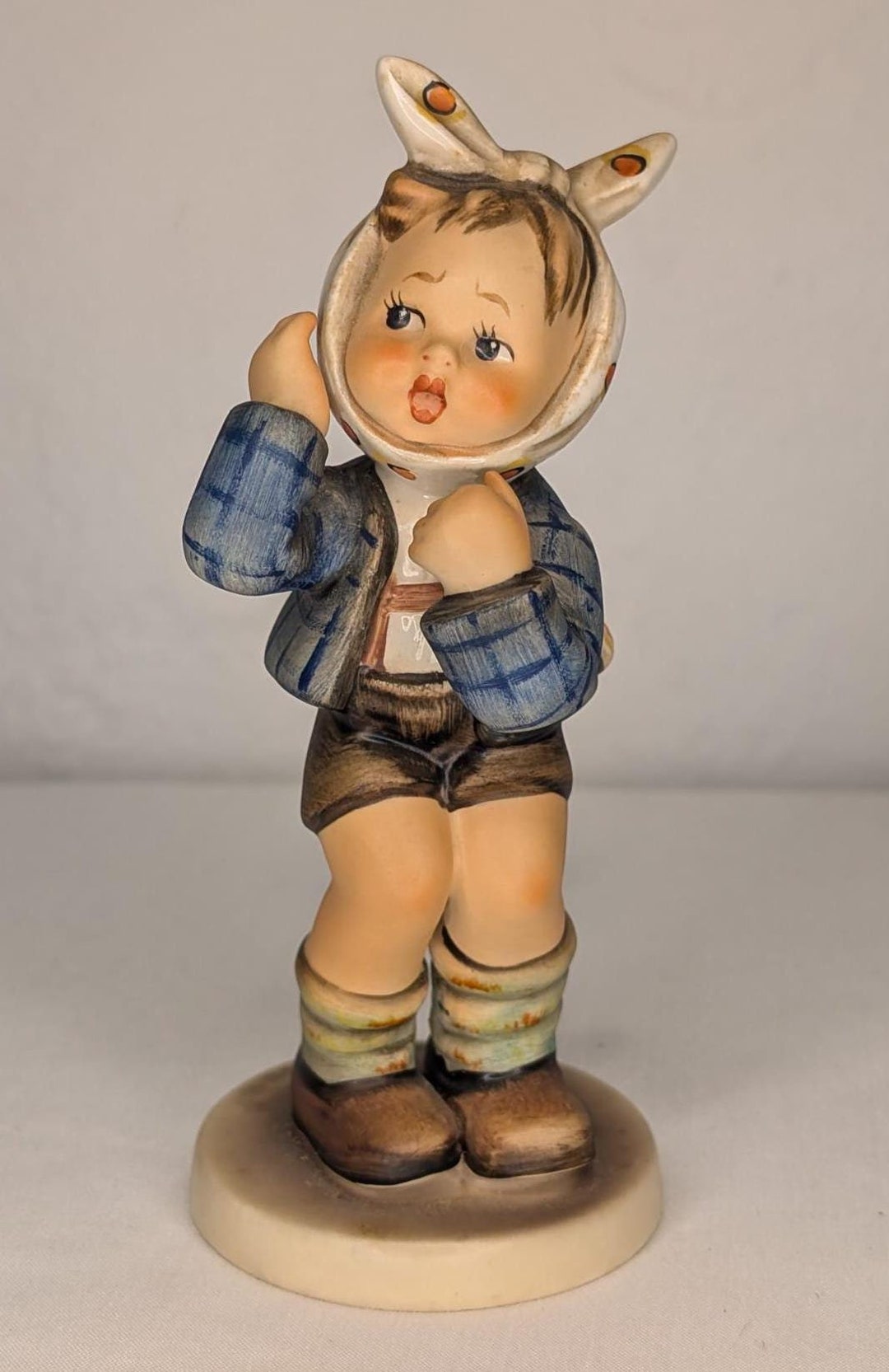 Vintage Hummel Figurine – "boy With Toothache" (1951) - 5'5" Tall - Etsy