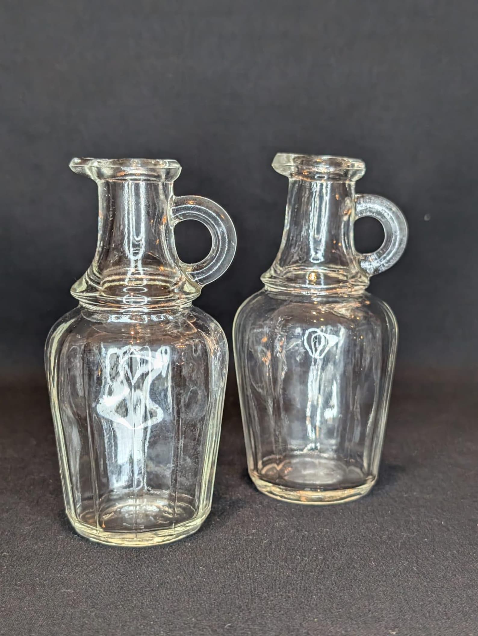 Pair of Vintage Clear Glass Syrup Pitchers / Creamer– 4.5" Tall ...