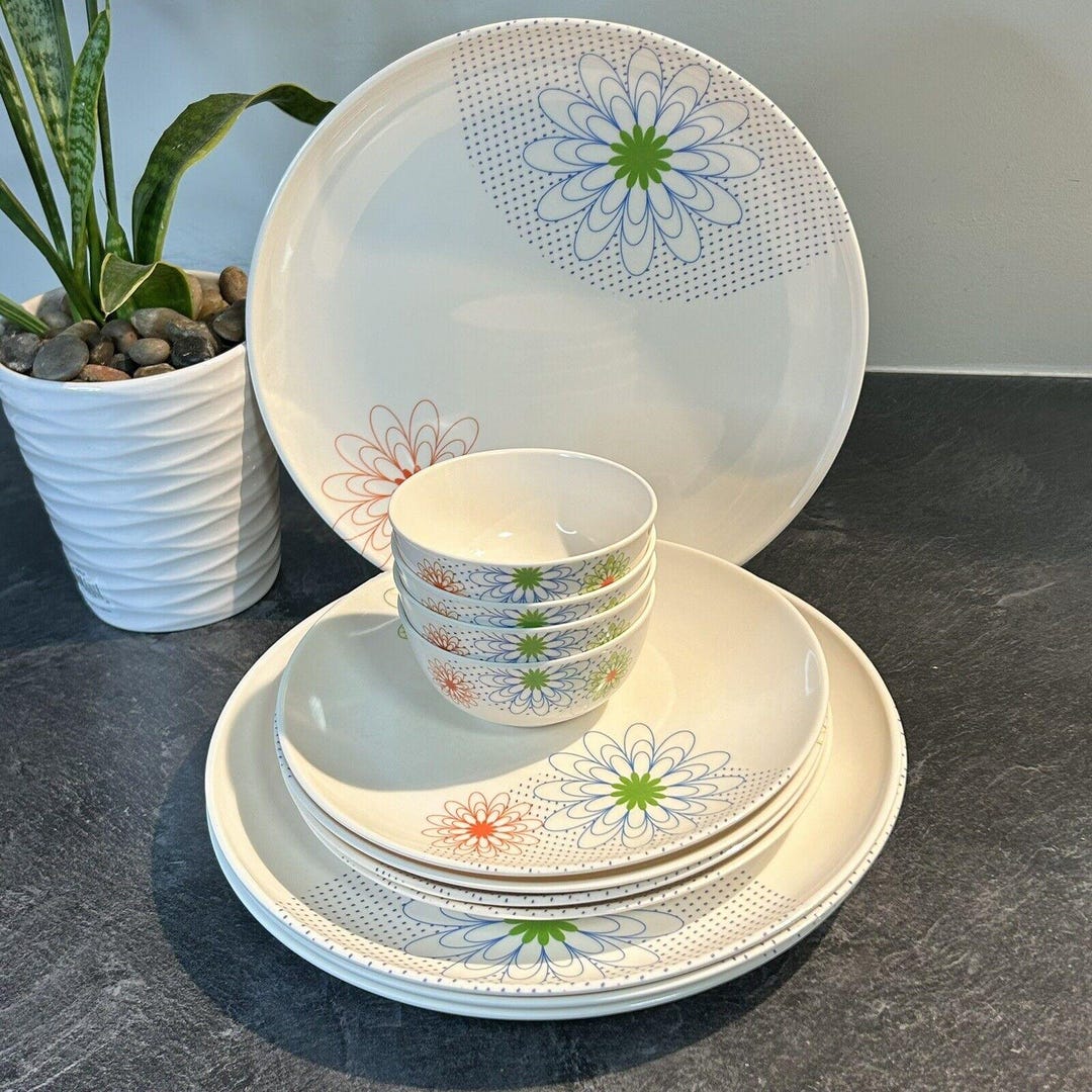 Retro 70s Melawares Melamine Cosmic Flower Dinnerware 4 Setting Plates ...