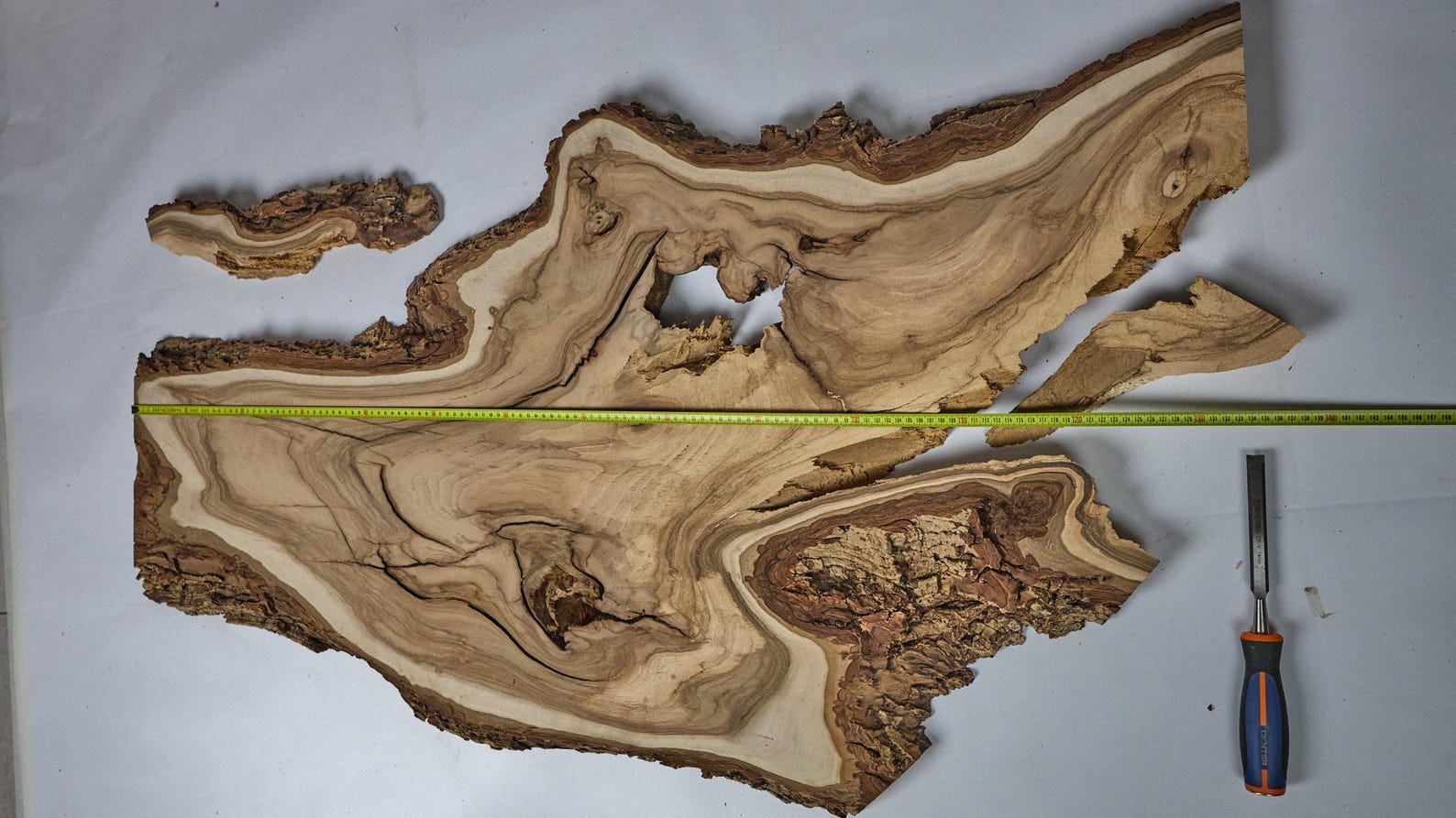 A Natural Board With Original Edges 1350x700x40 Mm / 53.15x27.56x1.57 ...