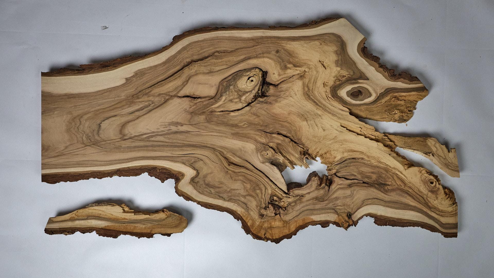 A Natural Board With Original Edges 1350x700x40 Mm / 53.15x27.56x1.57 ...