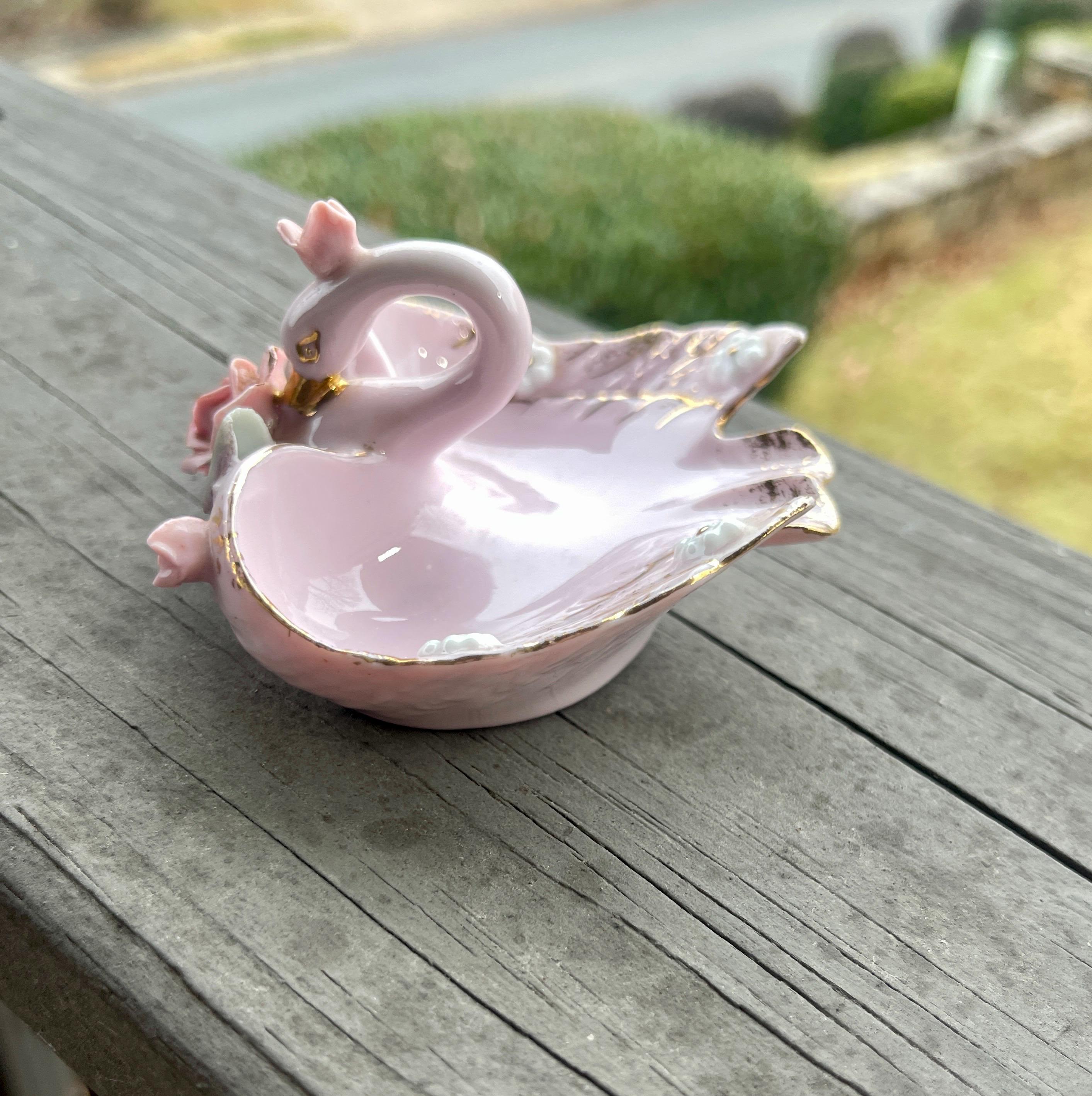 Pair of Lefton China Swans - Hand Painted - *free Ship - Etsy